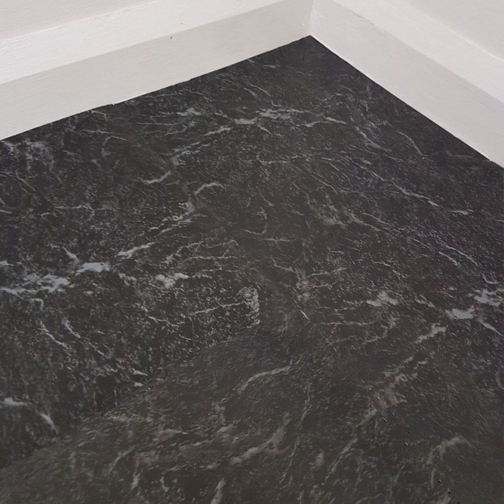 YöL Berkeley Marble Effect Vinyl Tiles Black | Wallpaper Shop