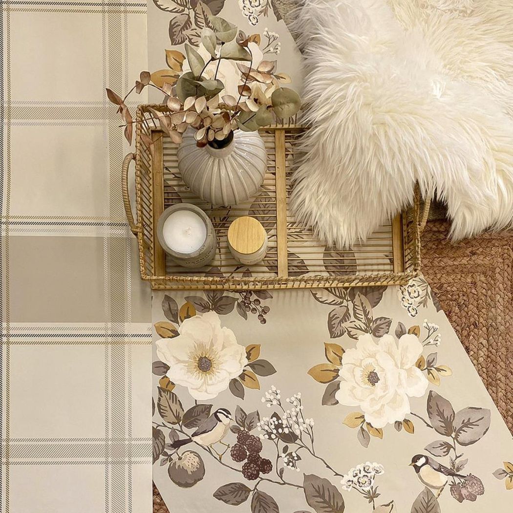Belgravia Decor Bramble Floral Wallpaper | Wallpaper Shop